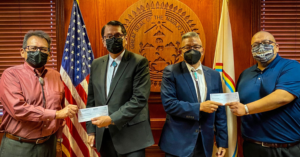 Diné Development Corporation Delivers $300,000 Dividend to the Navajo ...